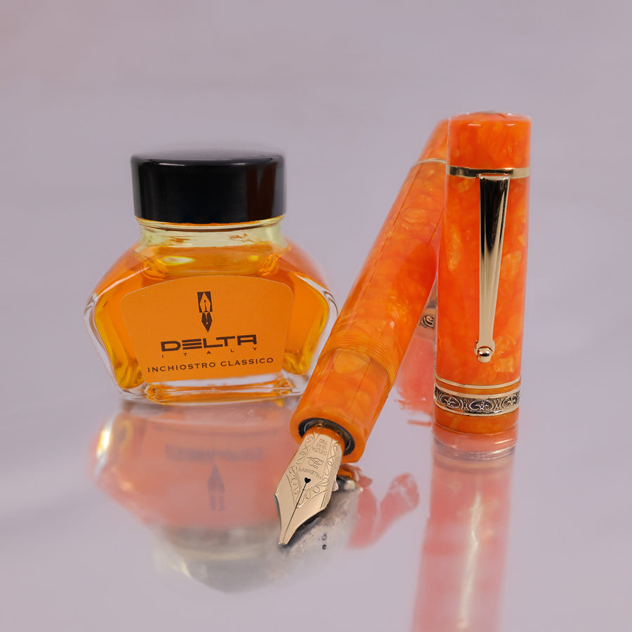 Delta Dolce Vita Fountain Pen - Oversized Oro Collection – The Pleasure ...