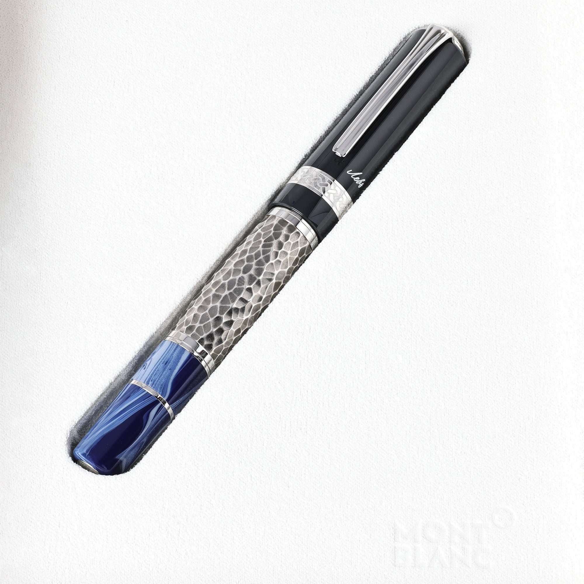 Montblanc Leo Tolstoy Writers Edition Set – The Pleasure of Writing