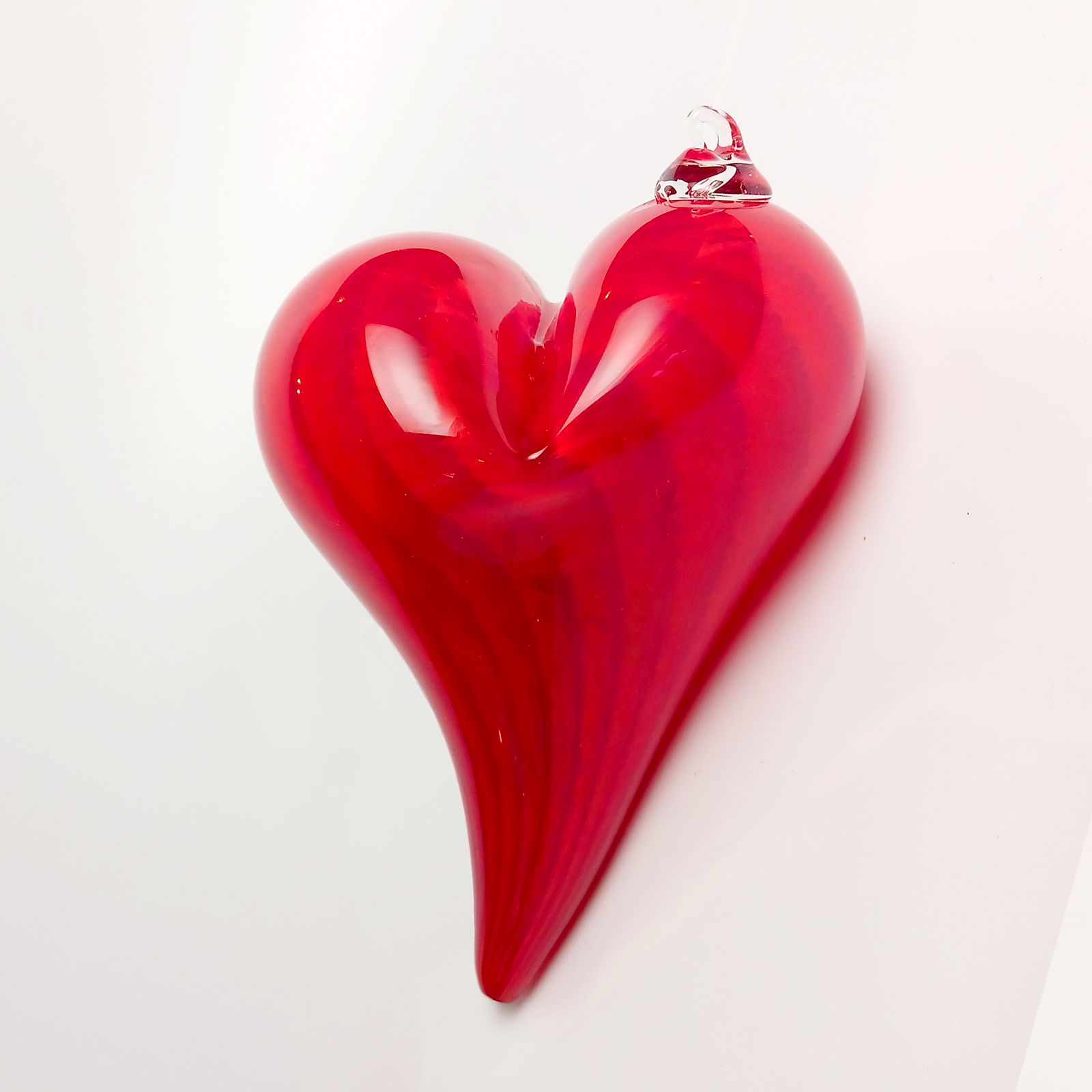 Hudson Glass Handblown Glass Heart – The Pleasure of Writing